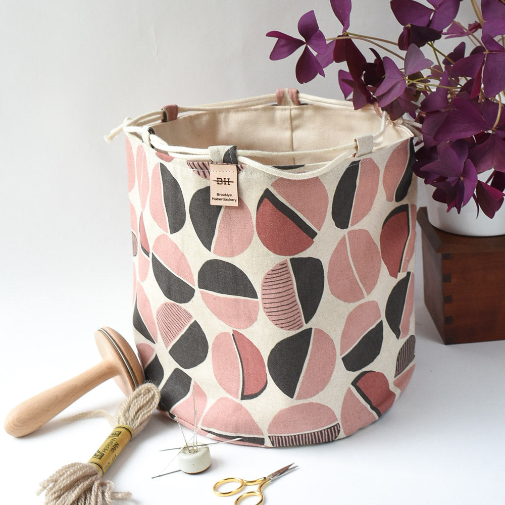 Asa Bucket Bag, Cameo pink semi circles – Brooklyn Haberdashery