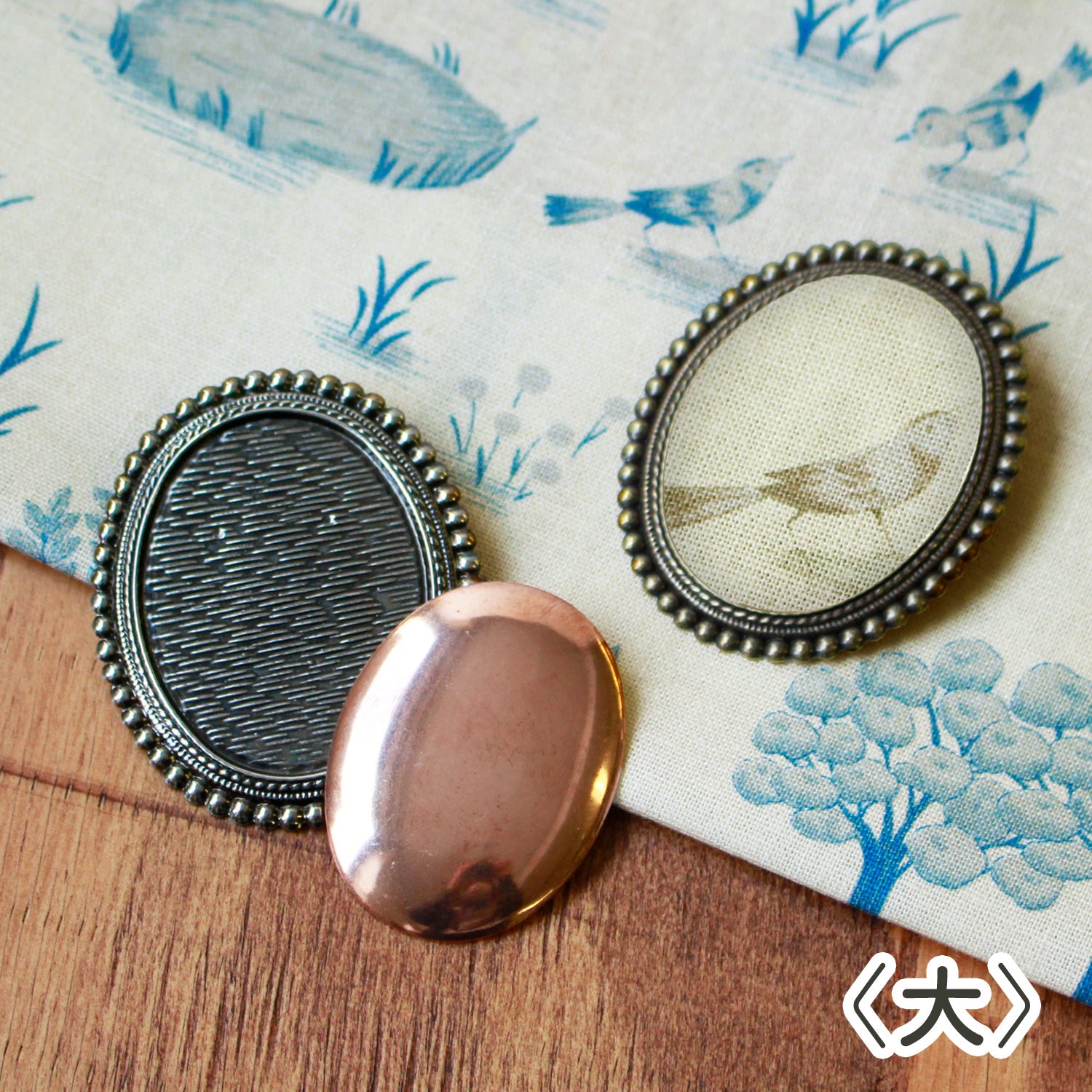 Oval Frame Pin/Brooch – Brooklyn Haberdashery