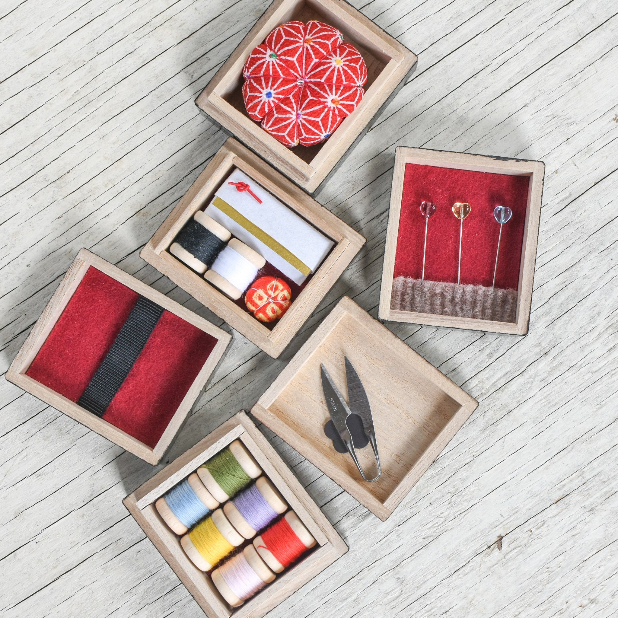 Triple Lacquer Sewing Box, Red – Brooklyn Haberdashery