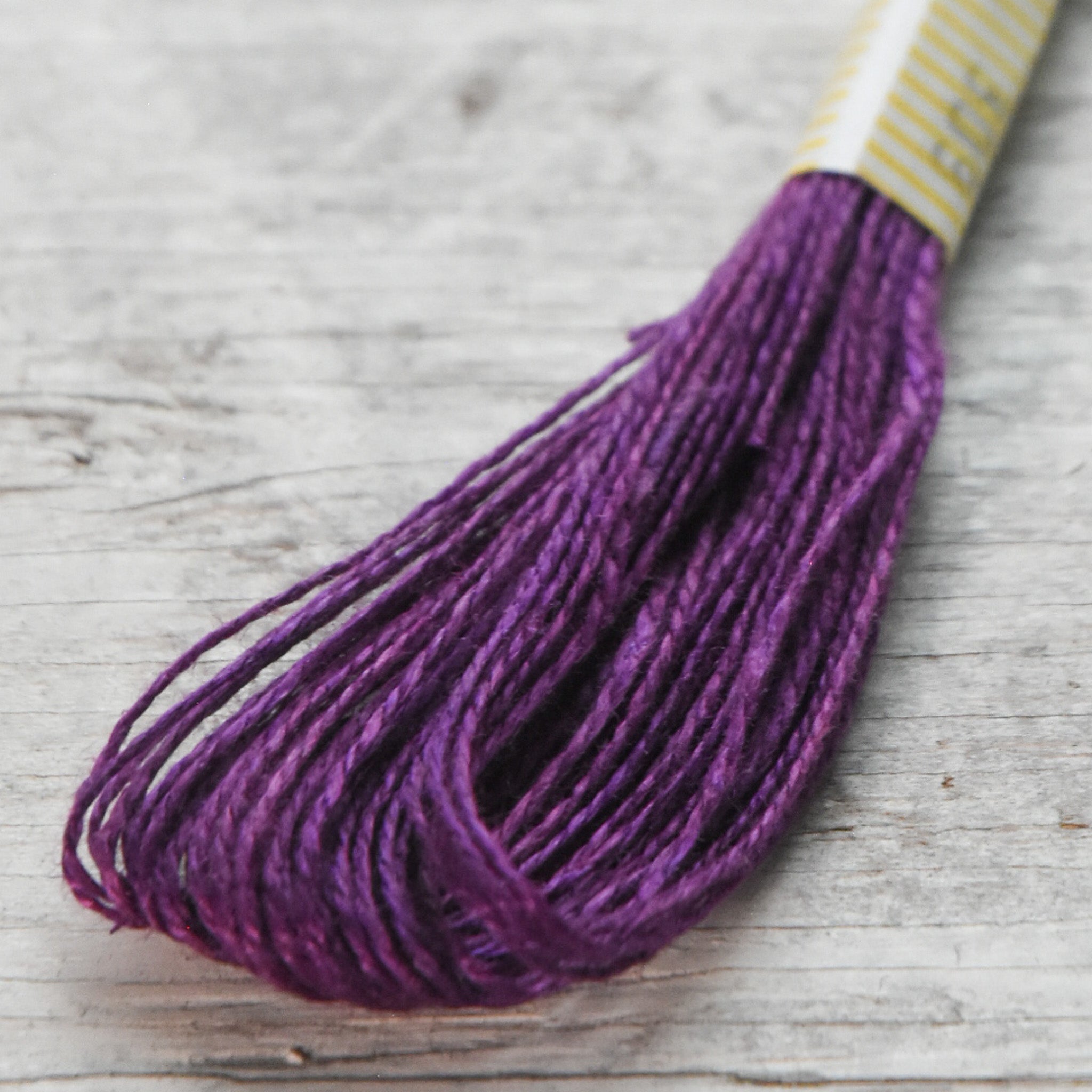 Nordiska 16/2 Vintage Linen Thread – Brooklyn Haberdashery